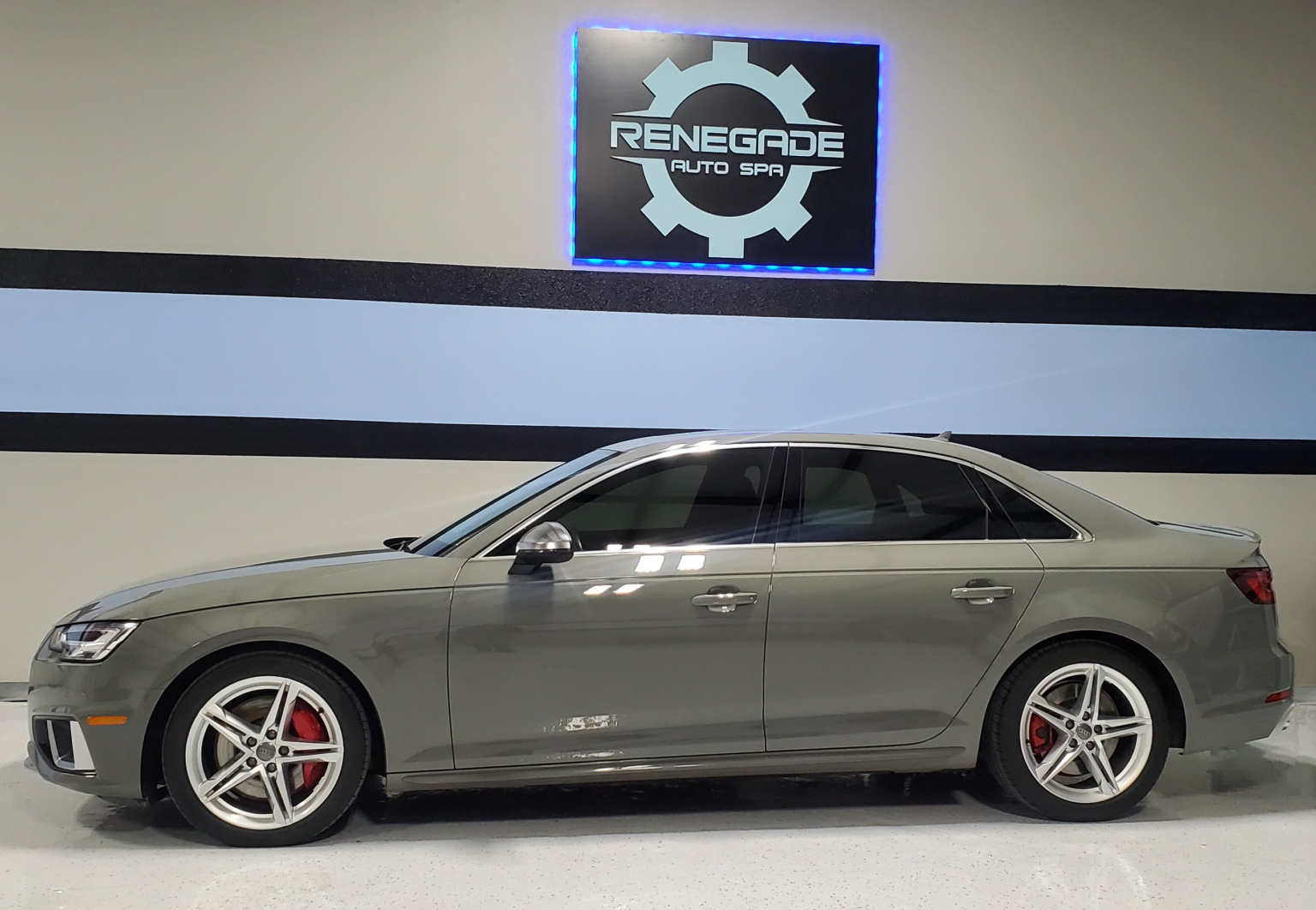 CERAMIC COATINGS | PAINT PROTECTION | RENEGADE CUSTOMS